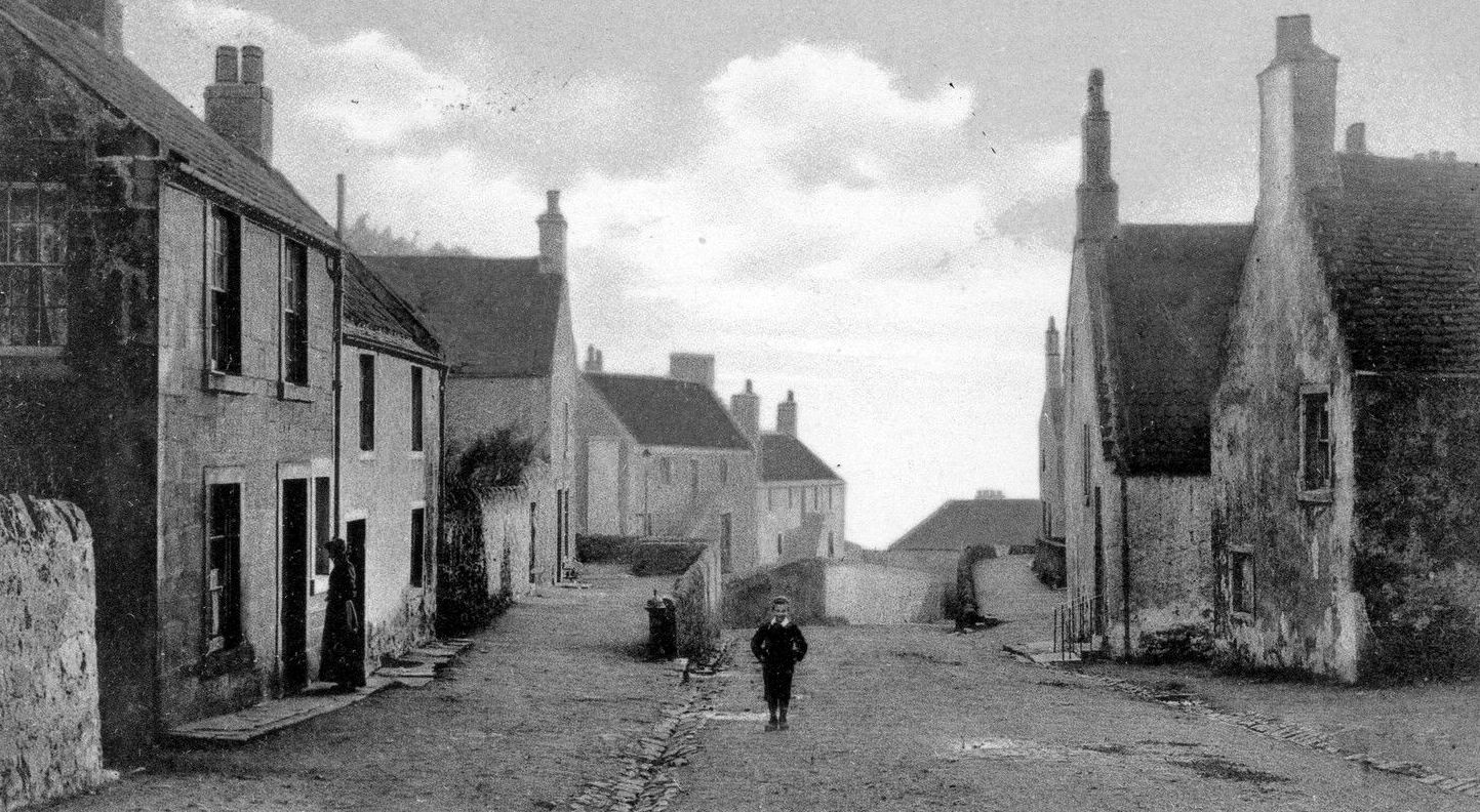 Tour Scotland: Old Photograph Harbour Road Crail East Neuk Of Fife Scotland