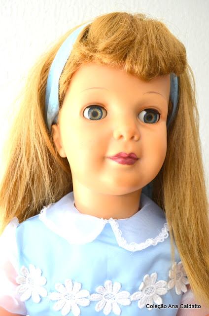 Ana Caldatto : Boneca Amiguinha