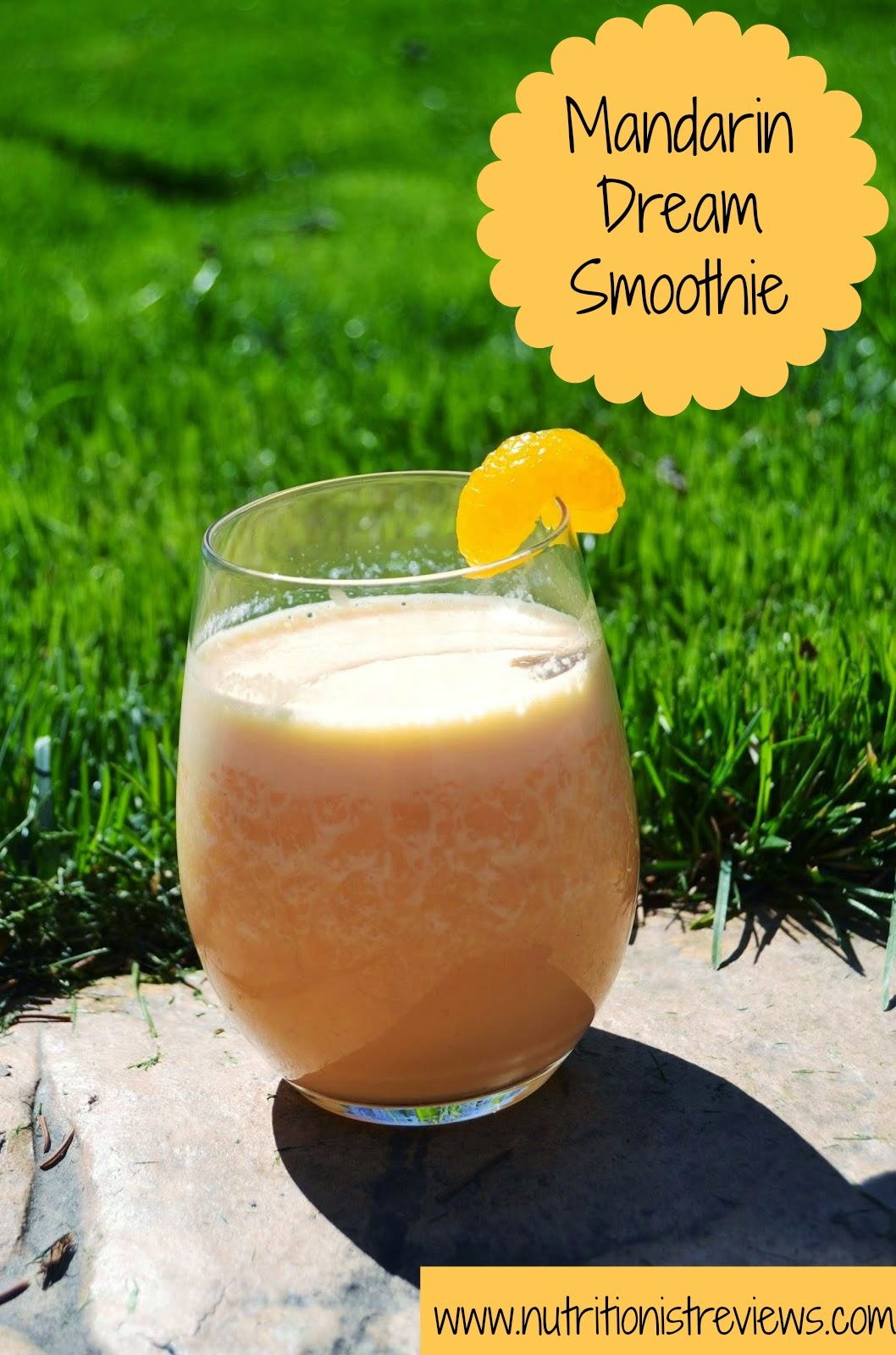 Mandarin Dream Smoothie + Vegetable Frittata | The Nutritionist Reviews