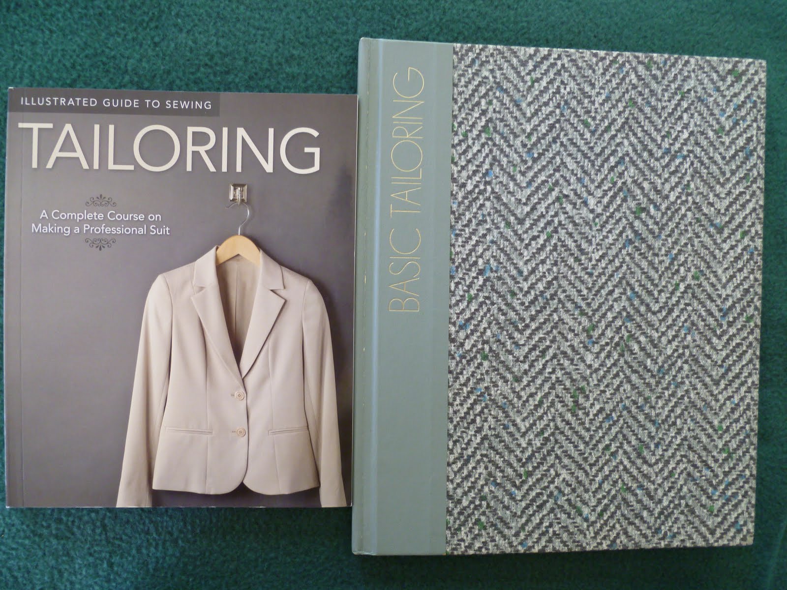 Seams Like Paradise: Book Review: Illustrated Guide to Sewing: Tailoring