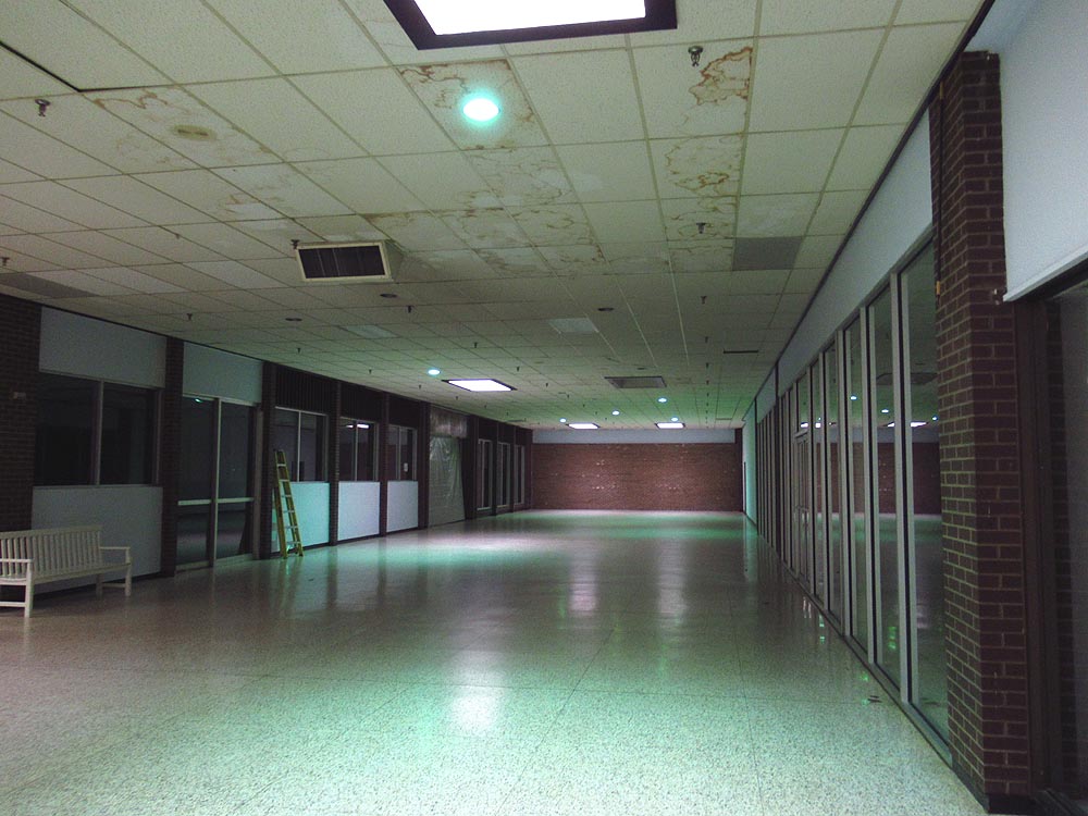 Sky City: Retail History: Laurel Mall: Connellsville (Dunbar Township), PA