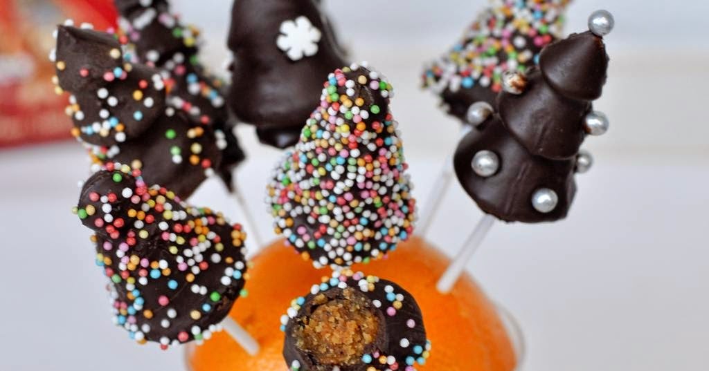 Cake popsy z ciasta marchewkowego