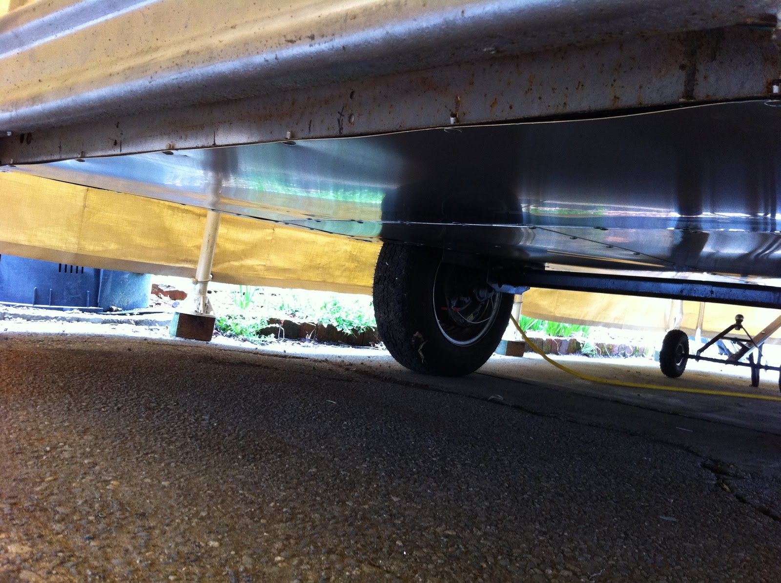 Airstream Caravel