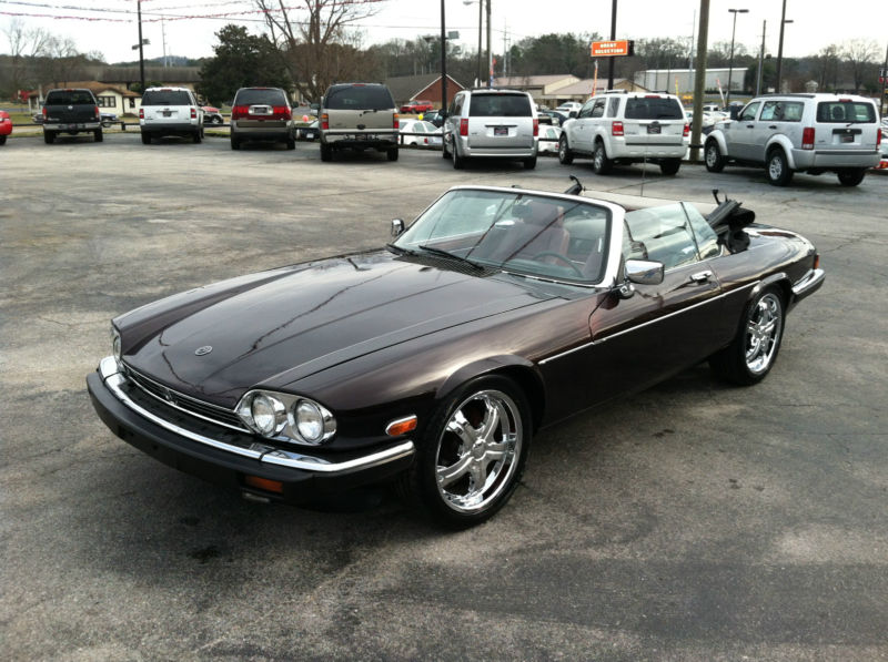 5k Flash: Black Pearl Jagolet: 1989 Jaguar XJS with LT1 V8 Swap ...