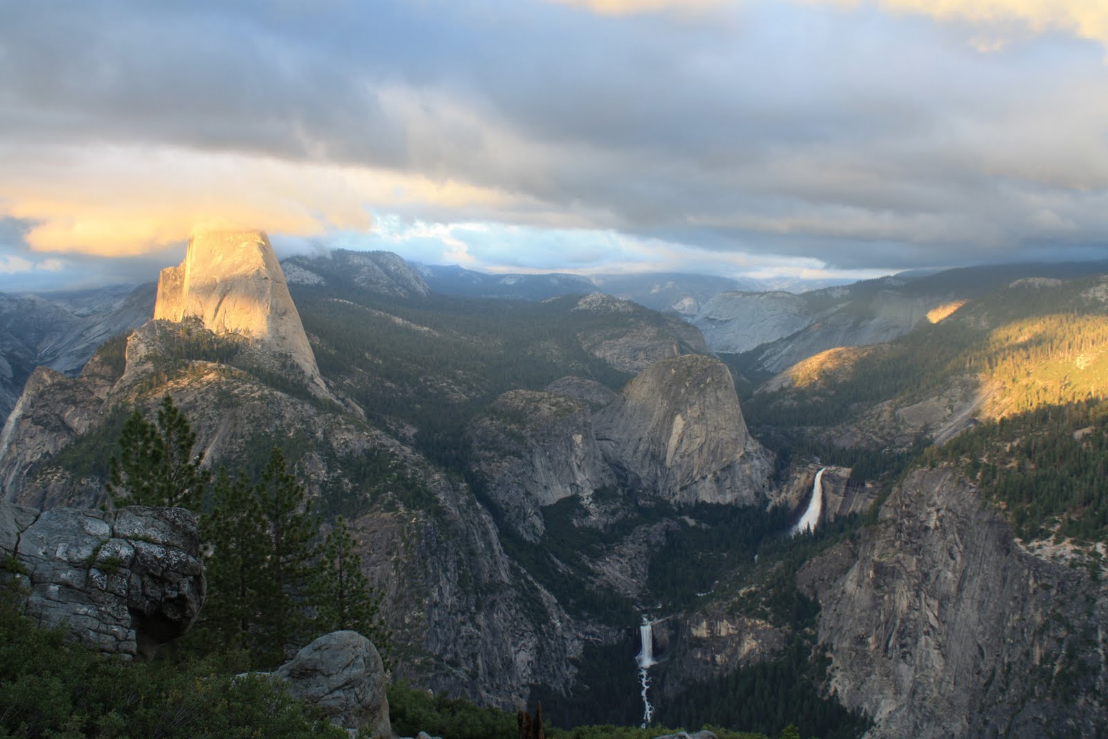 Living and Dyeing Under the Big Sky: Washburn Point in Yosemite ...