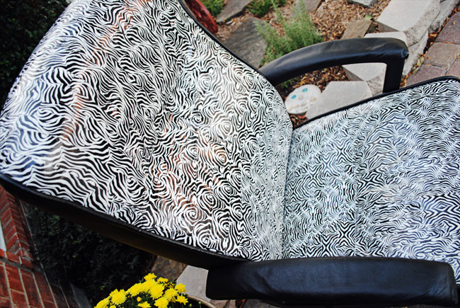 Duck-Taped Office Chair | i should be mopping the floor