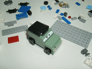 Toy A Day: #712 of Year 2 Lego 8639 Cars 2 Big Bentley Bust Out