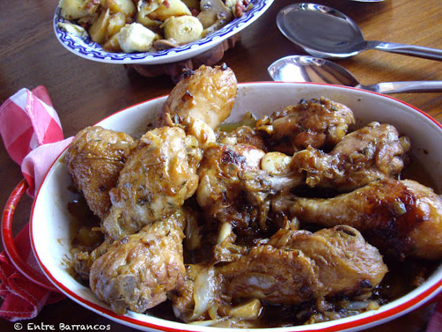 Entre Barrancos (COCINA): Pollo o conejo al tomillo