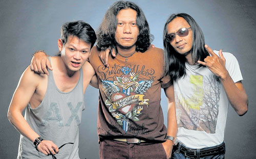 Filem : Rock Oo ( Rimba Bara Kembali )