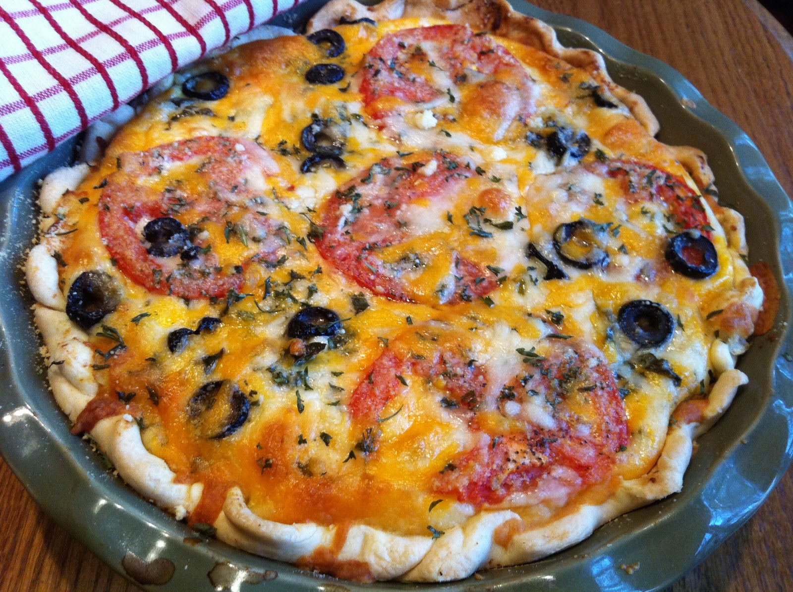 The Cozy Little Kitchen: Mama's Fresh Tomato Pie