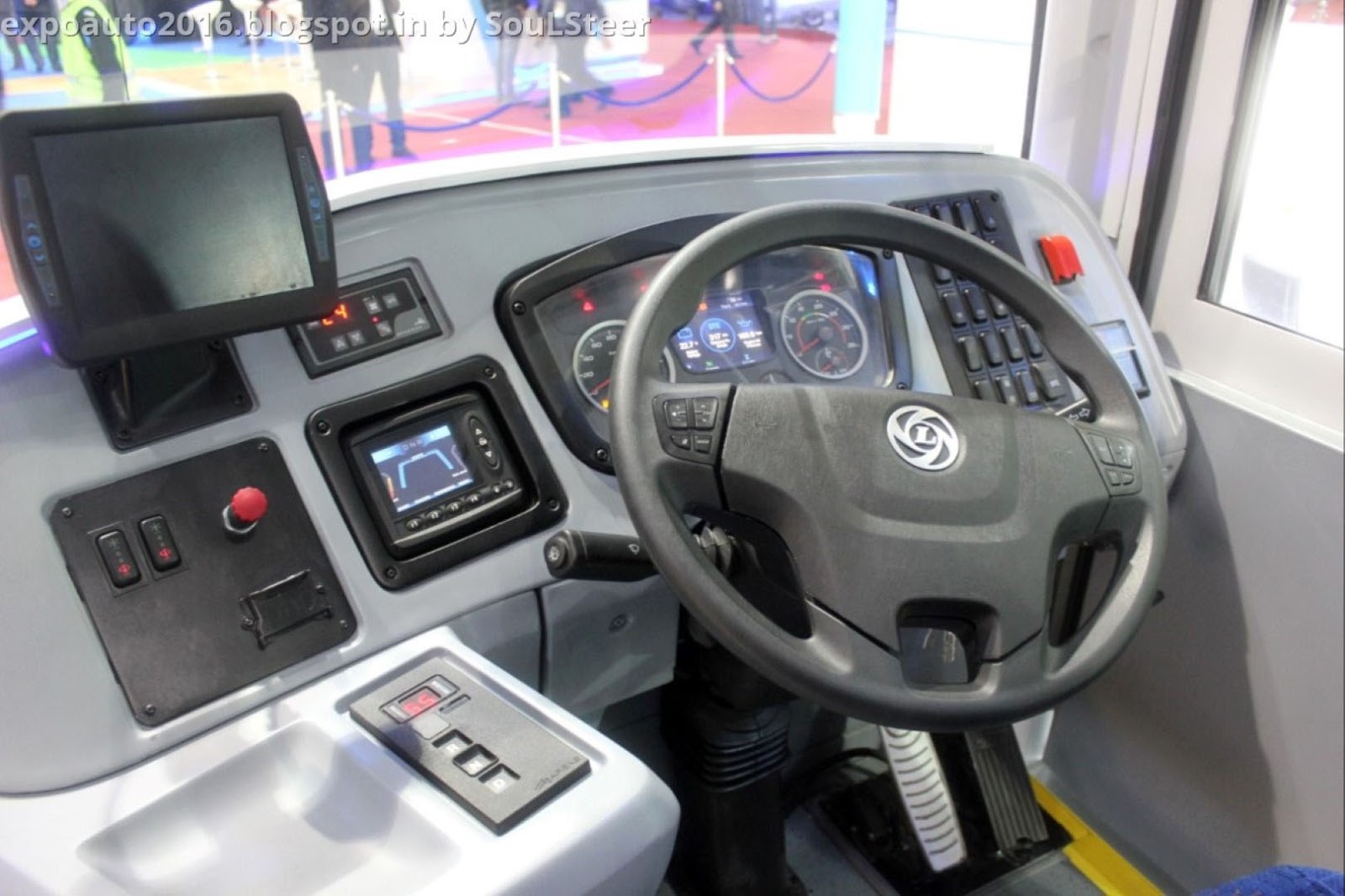 Auto Expo 2016 by SouLSteer: India's first plug-in CNG hybrid bus Ashok ...