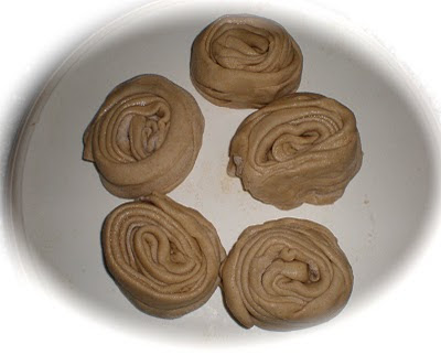 Niya's World: Kerala Style Wholewheat Porotta