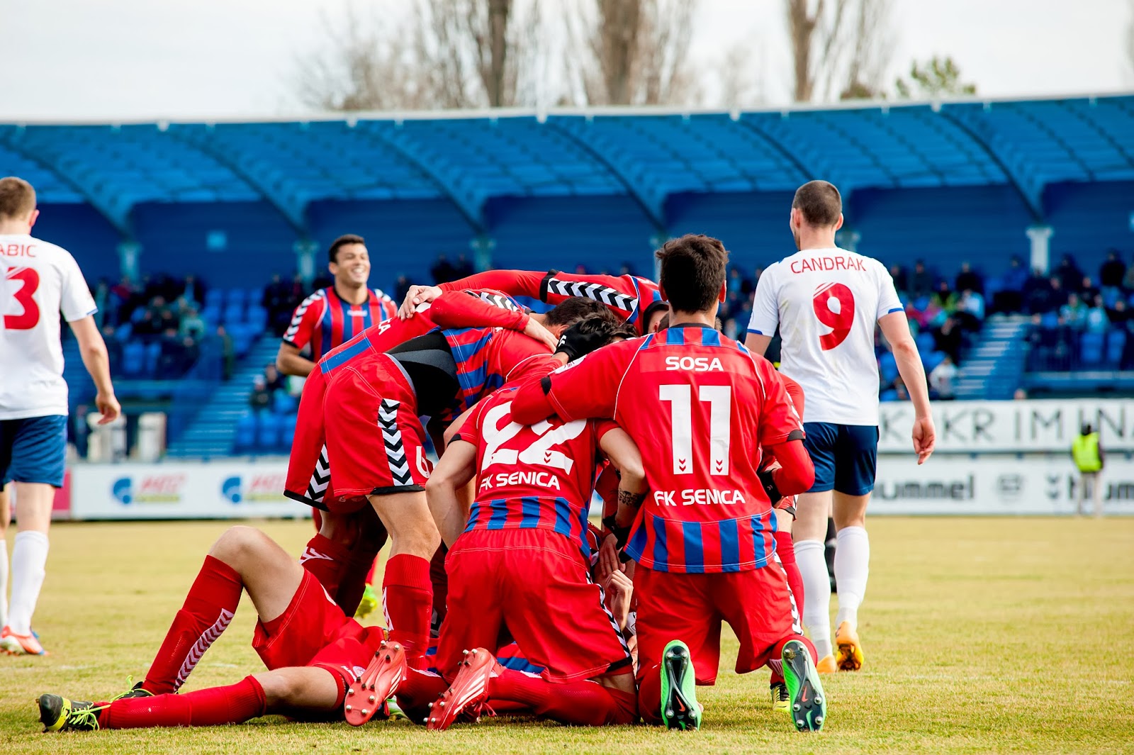 Sports, Groundhopping: FK Senica - FC ViOn Zlaté Moravce, Corgon Liga ...