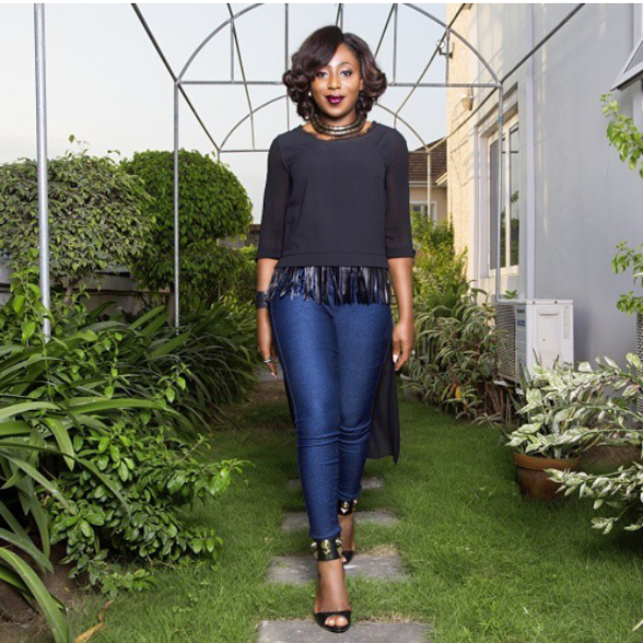 Dakore looking chic in new photos