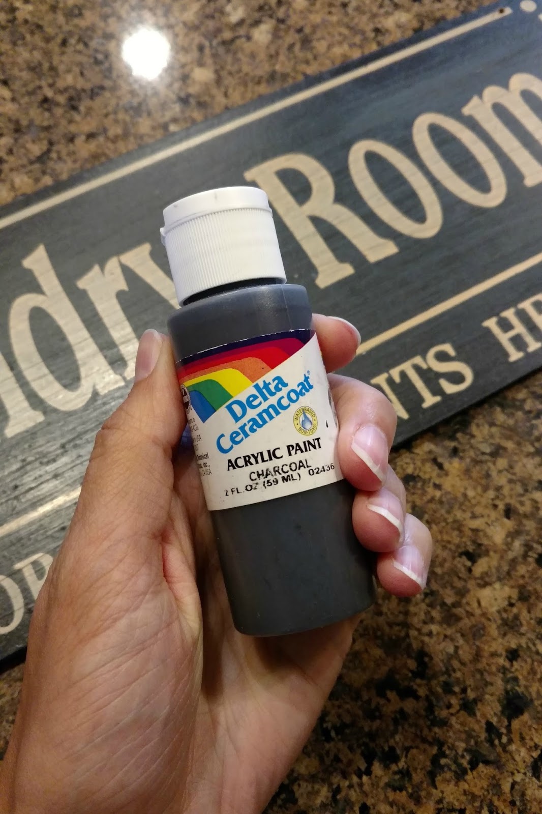 DIY Laundry Room Sign - Sunshine and Munchkins