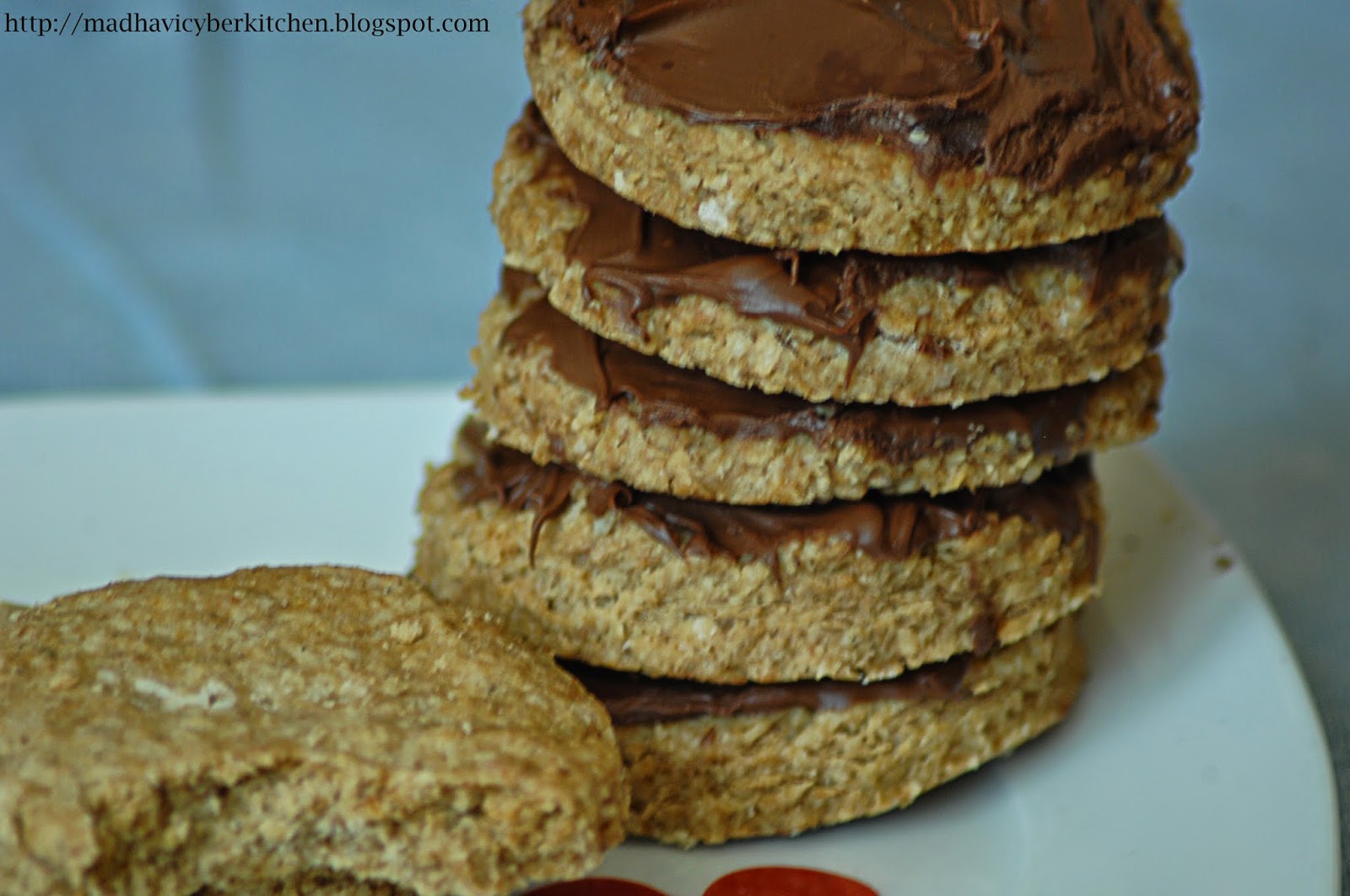 Madhavi's Cyber Kitchen: Digestive Biscuit
