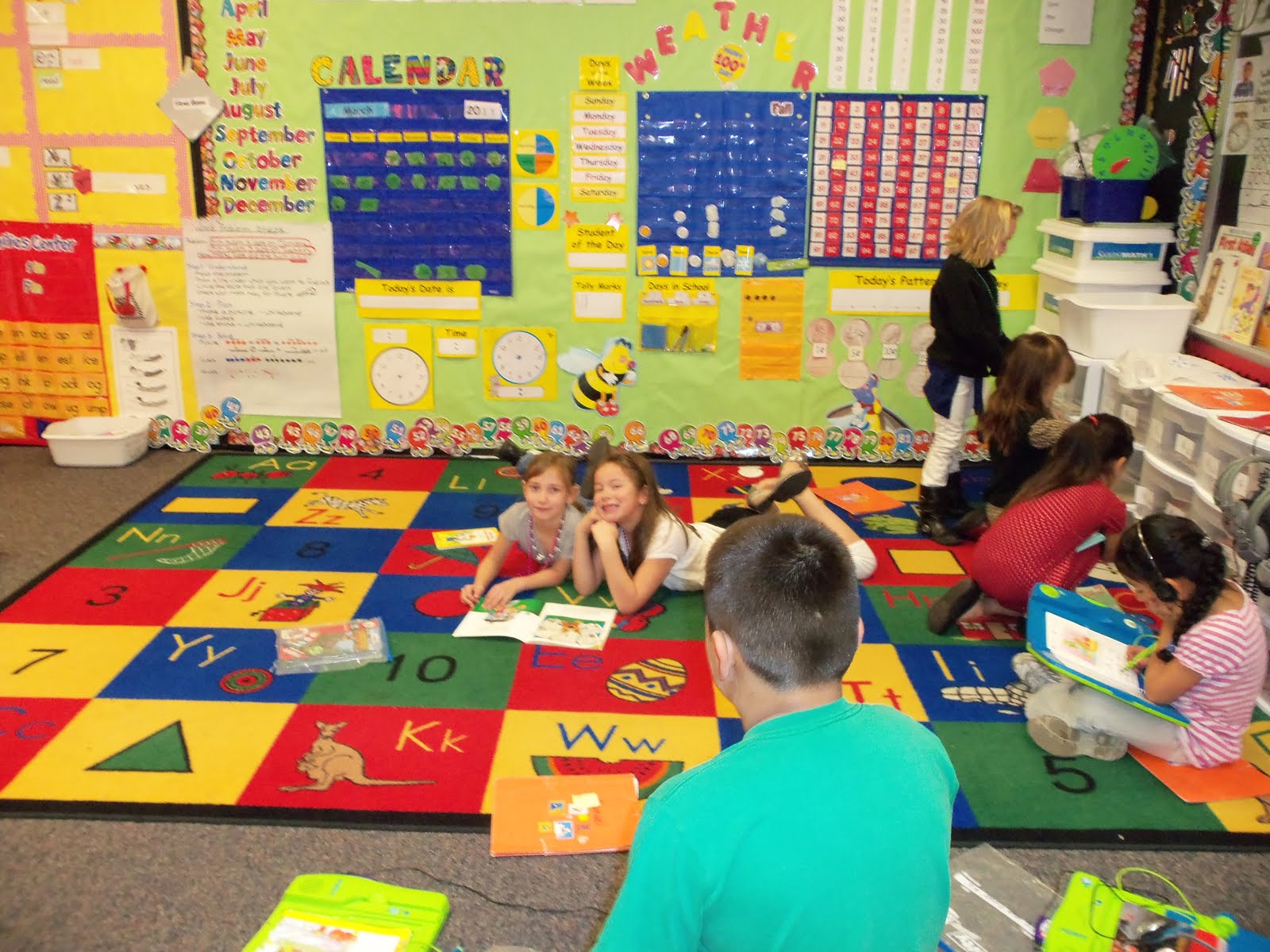 Ms. McGinley's Champions: We love reading in our classroom!