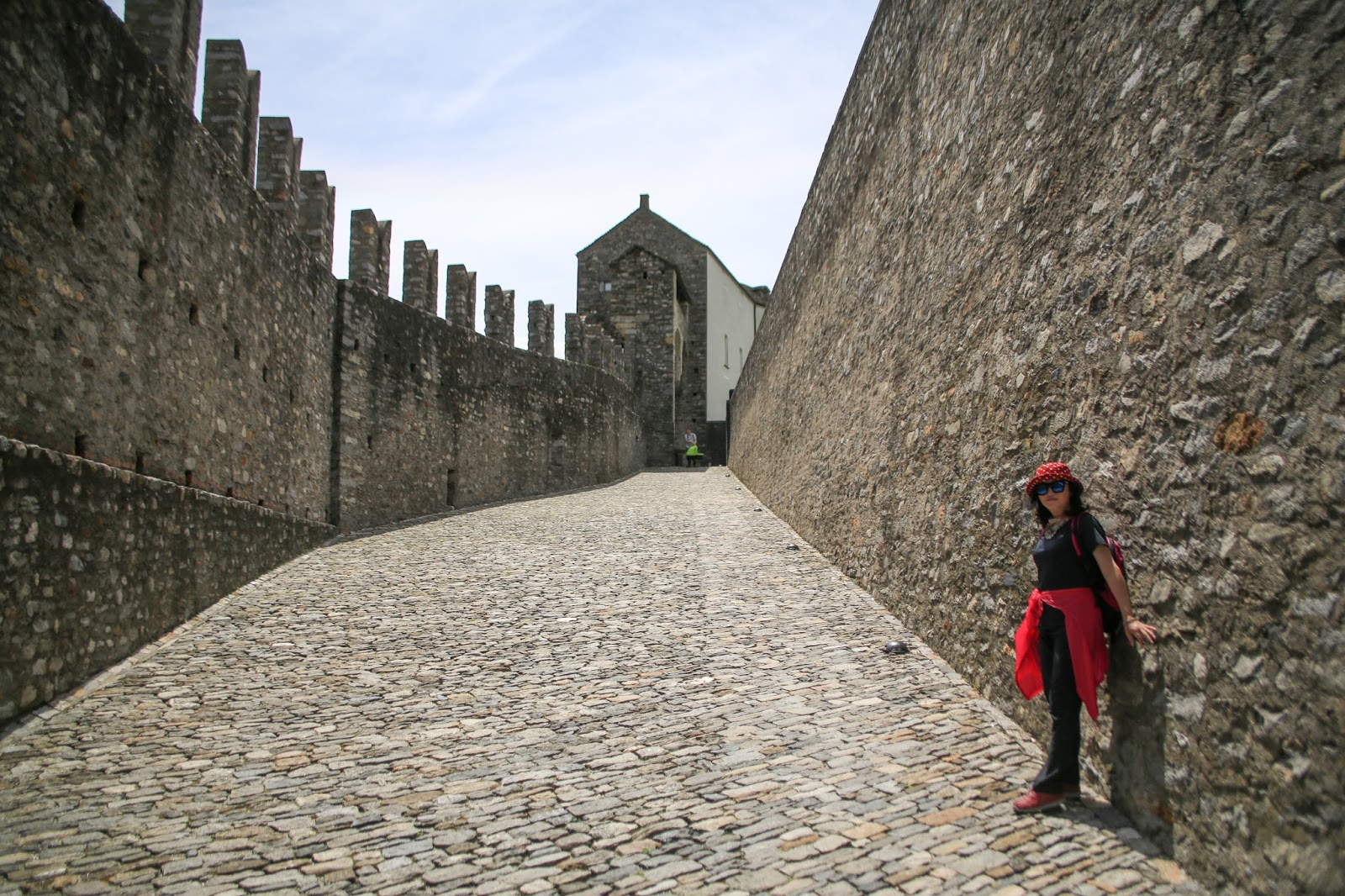 Andrew's Blog: 瑞士塵世美之旅-Castlegrande 篇