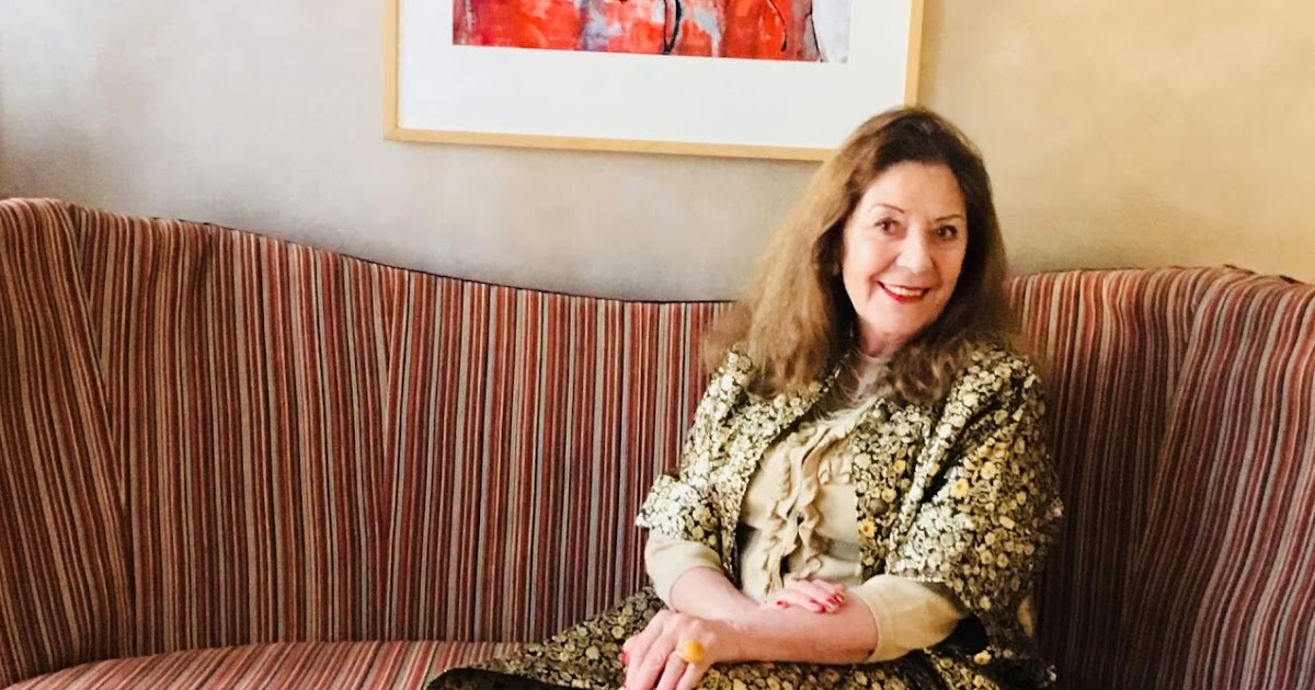 La falda maxi, con discreta incisión, de Ruth Iturriaga de Segall ...