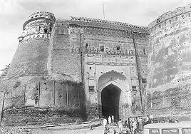 HINDU DHARAM SABHA: Forts and Palaces in Punjab