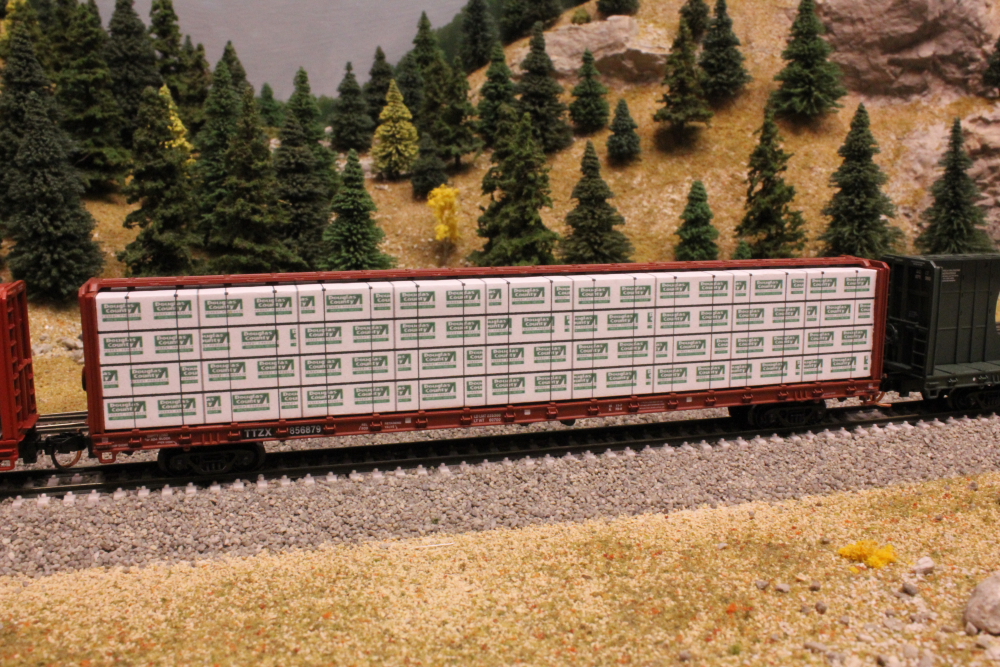 N Scale Addiction: Lumber & Gypsum Loads
