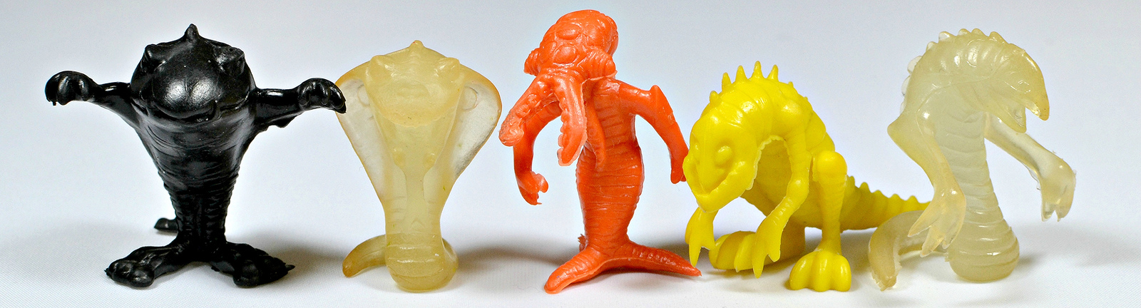 Little Weirdos: Mini figures and other monster toys: Halloween Coffin ...