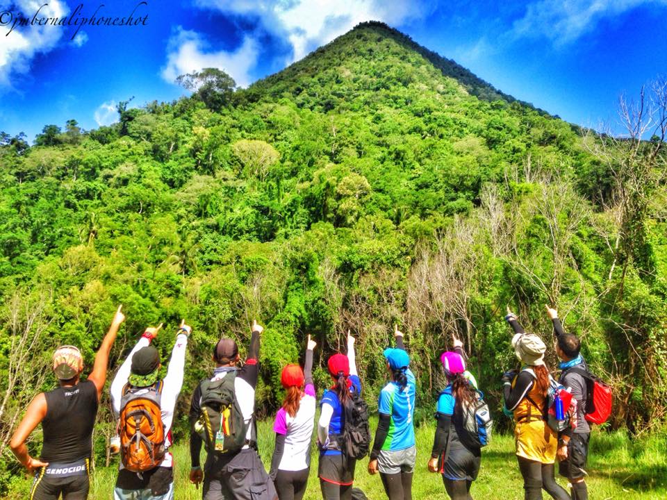 DivarunnerALyna "Love Faith Hope and GLory Wherever You Go~": Guni-Guni ...