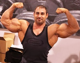 world bodybuilders pictures: amercian bodybuilder Mark Alvisi