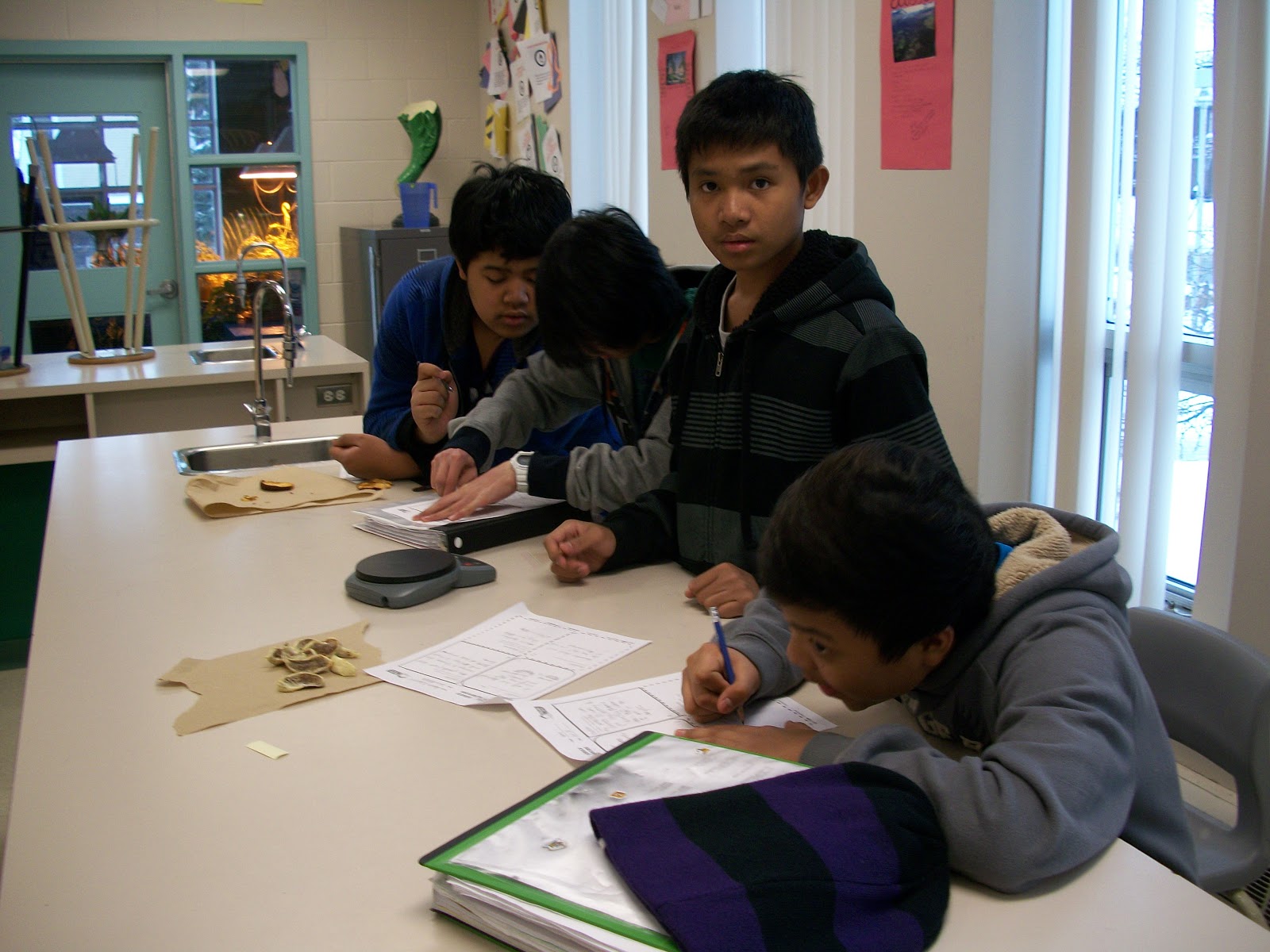 Eureka! Hands-On Minds-On Science