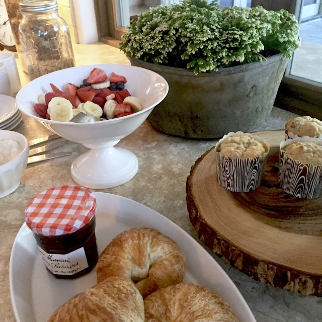 My Stay In A Gorgeous Rustic Style Mountain Home | Classic Casual Home