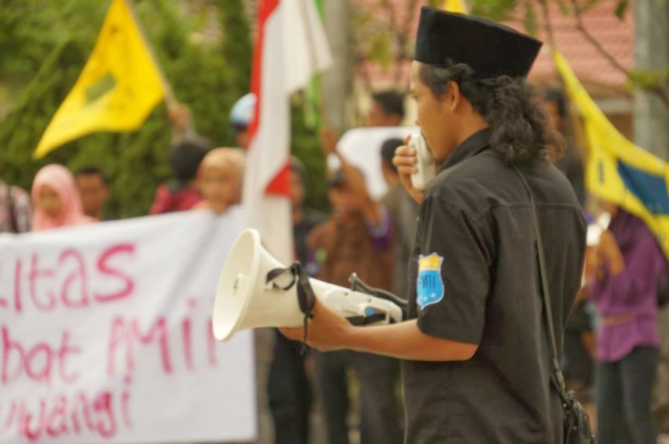 PERGERAKAN MAHASISWA ISLAM INDONESIA ( PMII ) IAIN Samarinda: Aksi ...