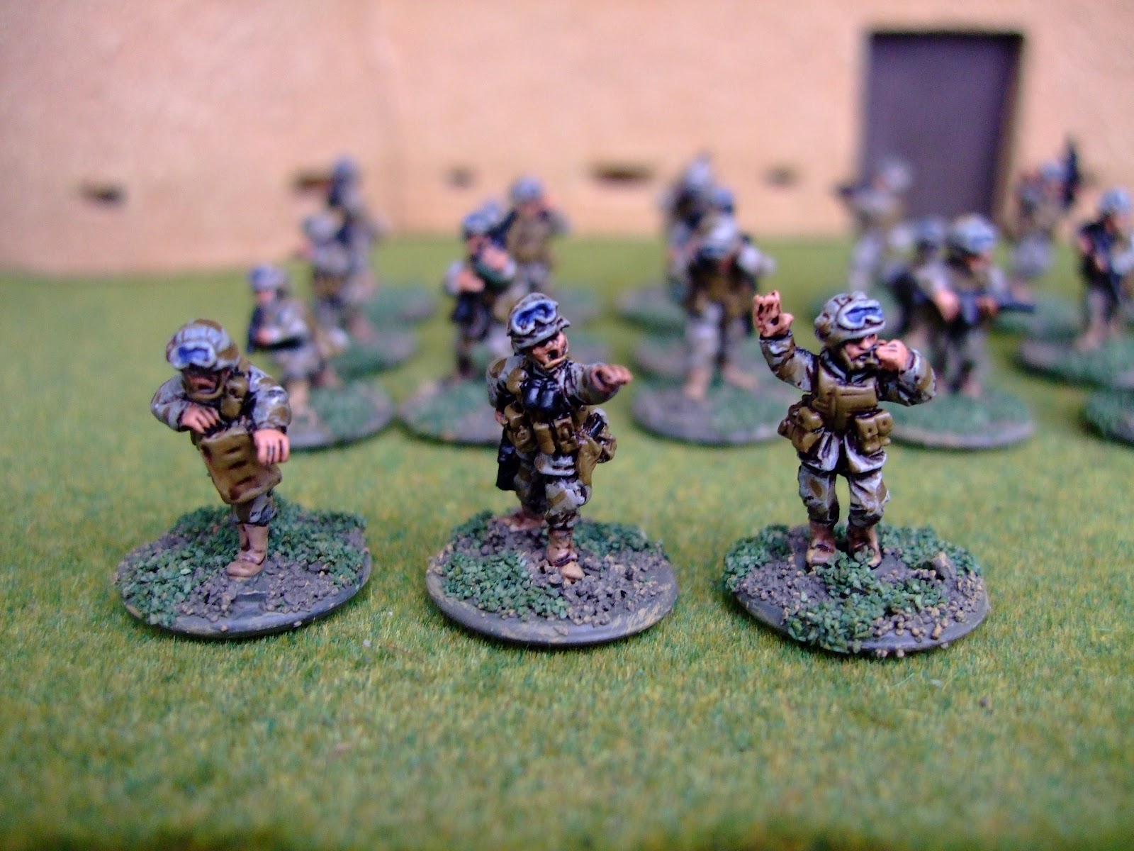 The Angry Lurker: 15mm Painted Modern Peter Pig US Marine Platoon.