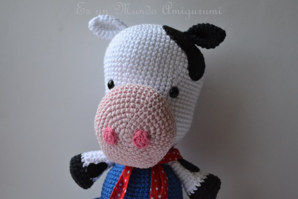 Es un Mundo Amigurumi: Patrón Vaca Granjera