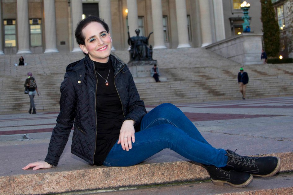 DUS IZ NIES !! Rare View...: Sruly Stein Grows Up to be a Beautiful Lady