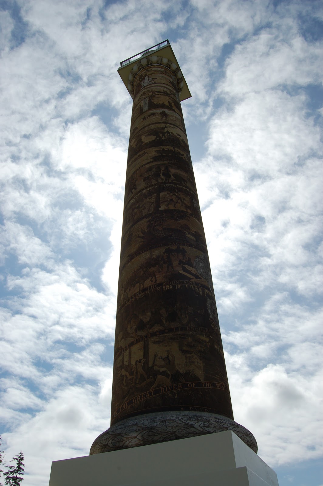 The Tovar Times: The Astoria Column