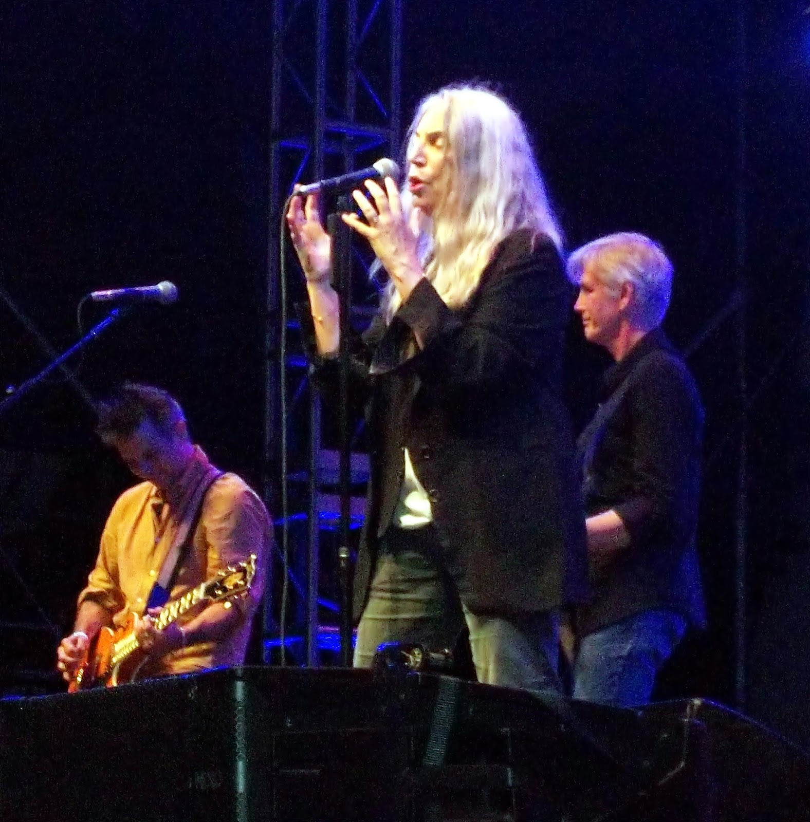DaveCromwell Writes: More Summer Live: Patti Smith in Damrosch Park ...