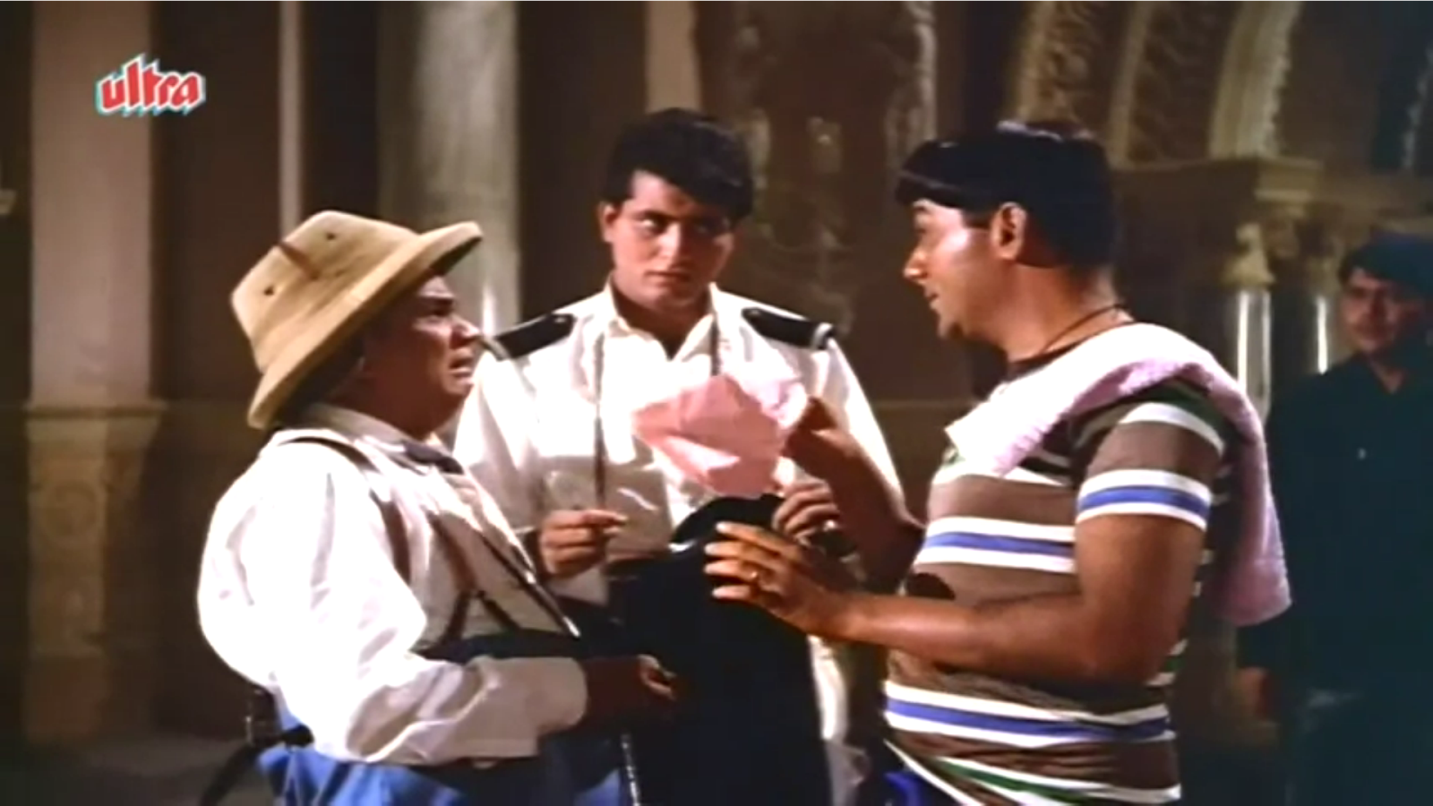 Tarun Bose and the World of Cinema: Gumnaam - My Father's First Colour Film