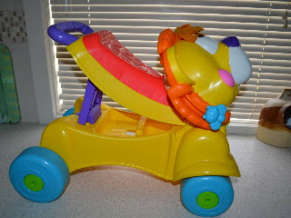 Bebekidsworld: Fisher-Price Stride-To-Ride Lion