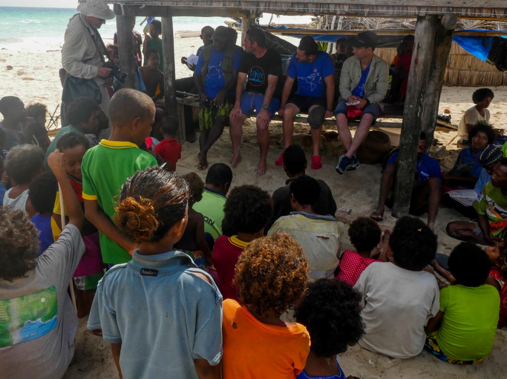 TARA EXPEDITIONS en español: Yanaba island