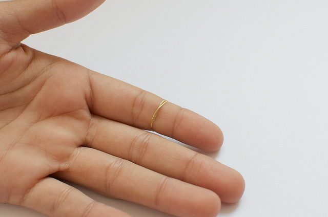 Jolie Jouel: DIY Friday: First Knuckle Rings