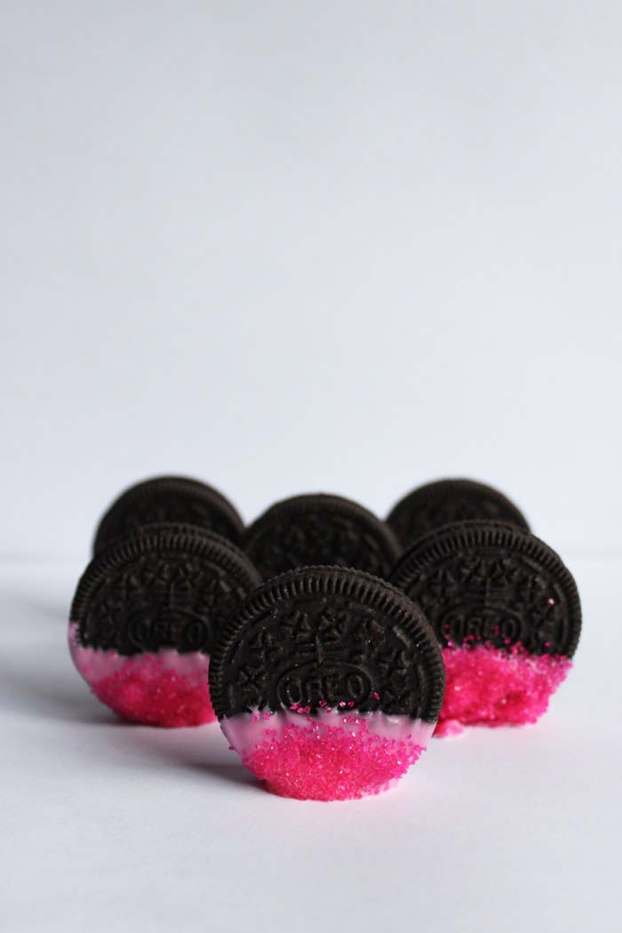 Saturday Afternoon Sprinkled Oreos - TEXTILE FOR INSPIRATION