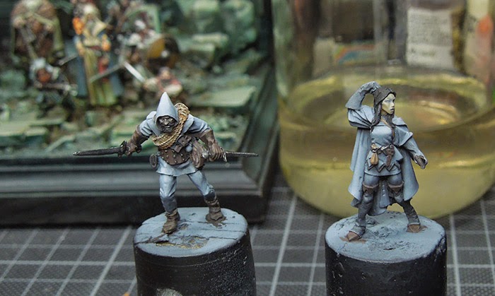 Tutorial: Painting the colour "Black" | planetFigure | Miniatures