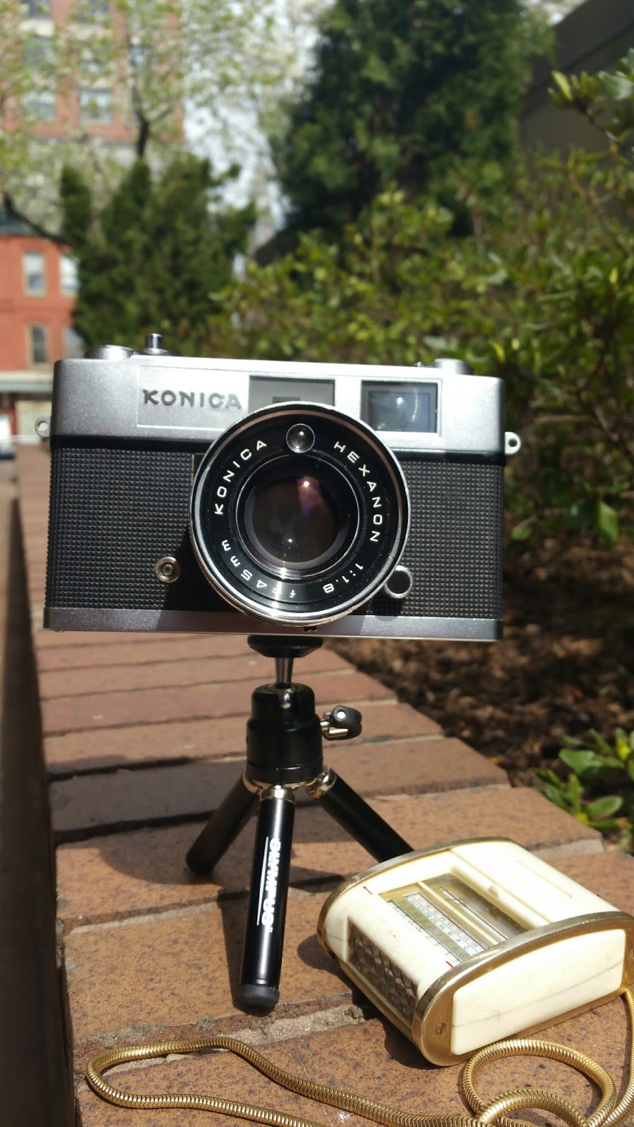 A Quirky Guy with a Camera: Fast, Cheap, Good - The Konica Auto S2 ...