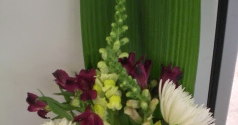 Montreal Florist unny.com: long style bouquet