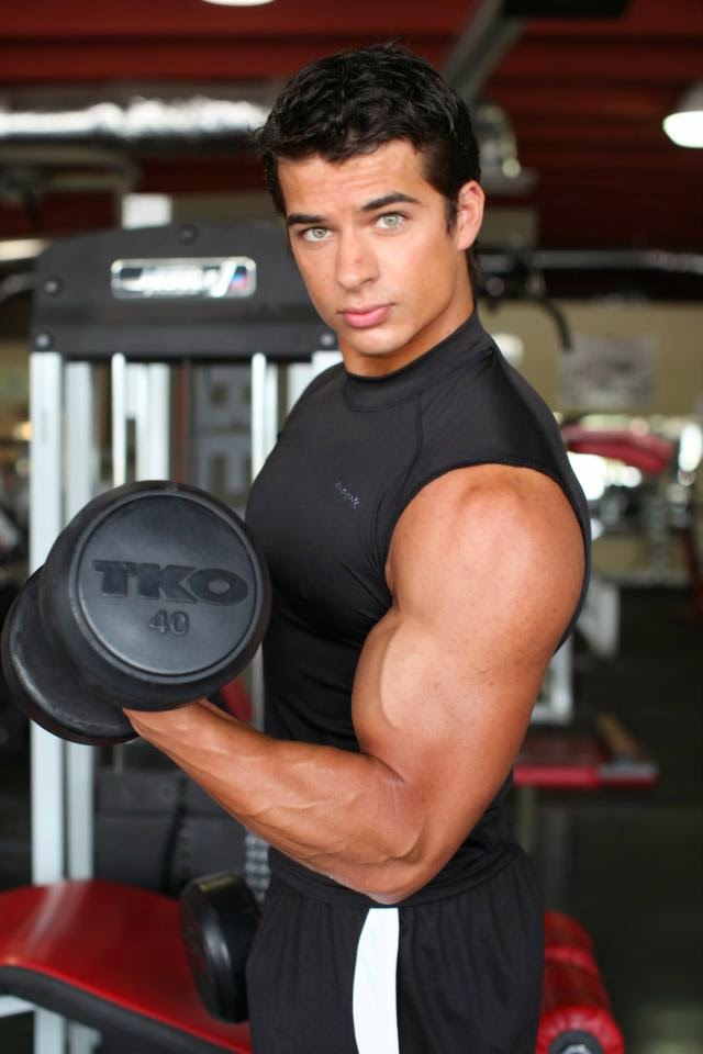 the beauty of male muscle: 2014