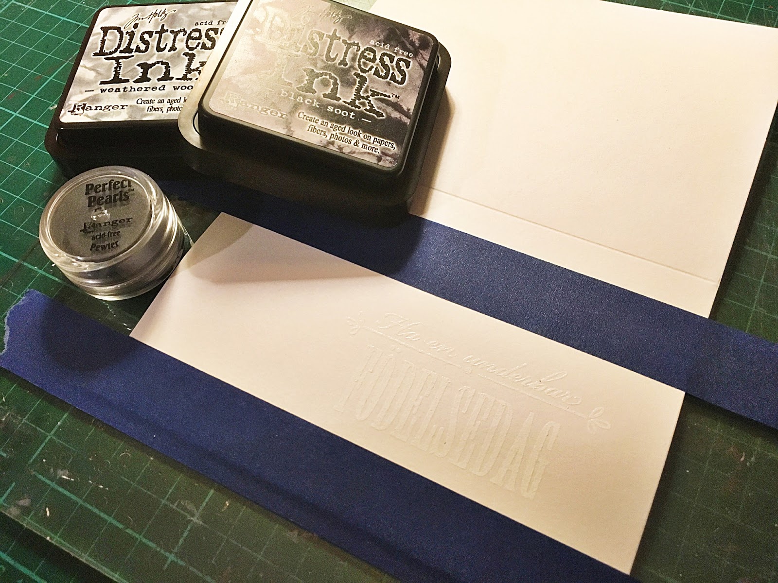 Gummiapan : Masculine distressed card