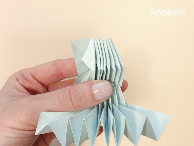 ROBEEN: ORIGAMI BALL