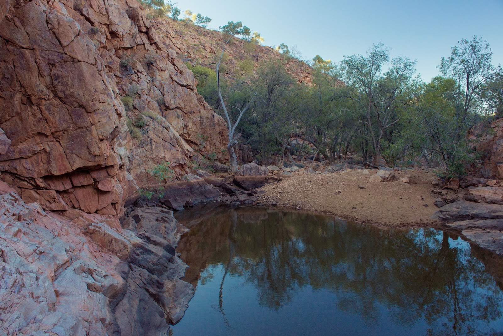 Work, Travel, Photography: Warrigal Waterhole - Painted Rock