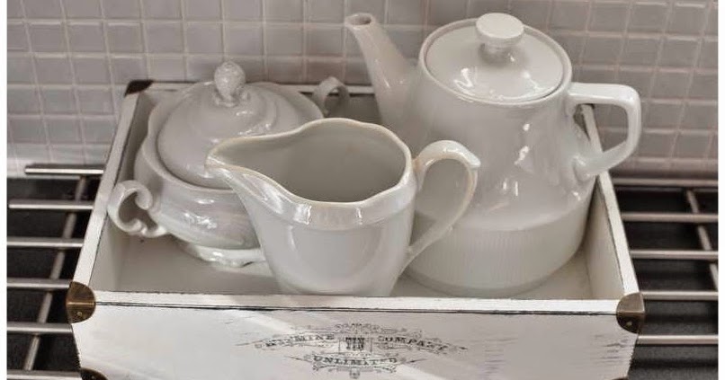 103 metry: 54. Drewniana taca na utensylia kuchenne. Nieudany transfer