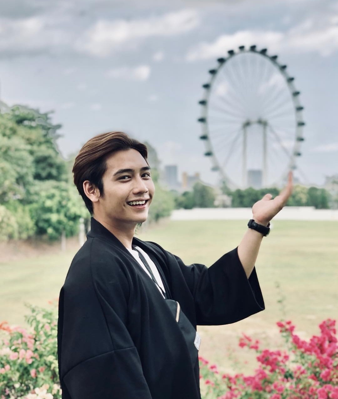 Biodata Hun Haqeem Pelakon Drama The Gadis - Hiburan